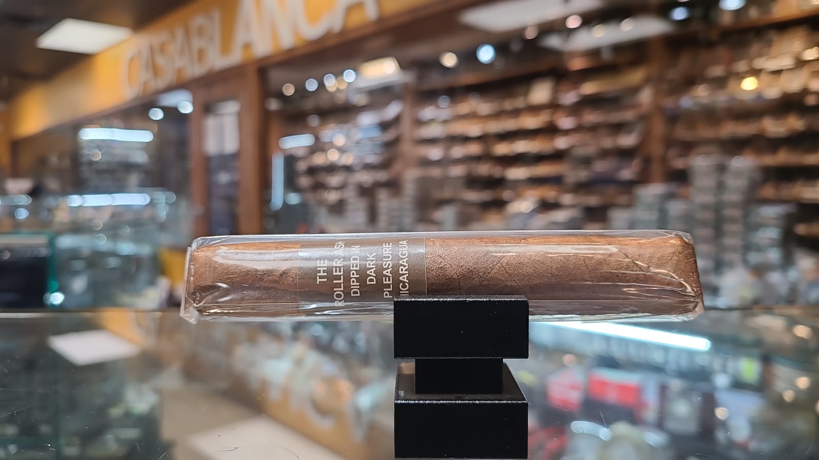 The Roller Ash/Magno - Dipped in Chocolate - Robusto